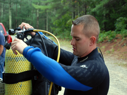 Discovering SCUBA Dive Drill – John’s Pond | Carver Fire Department